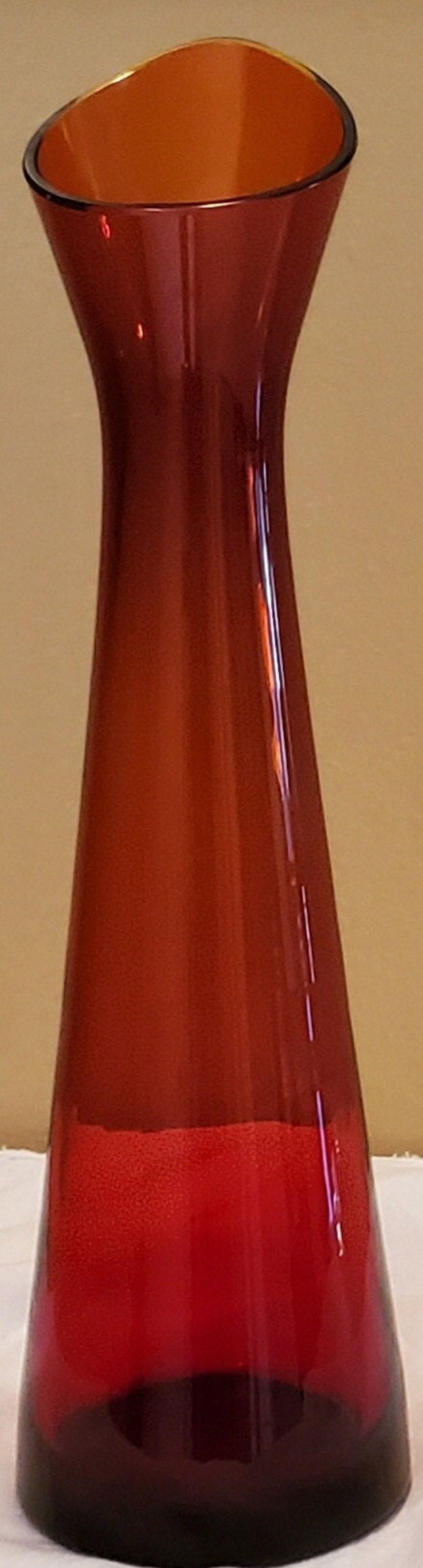 Hard to Find Morgantown Red Amberia Glass Crystal Slant Top Hourglass ...