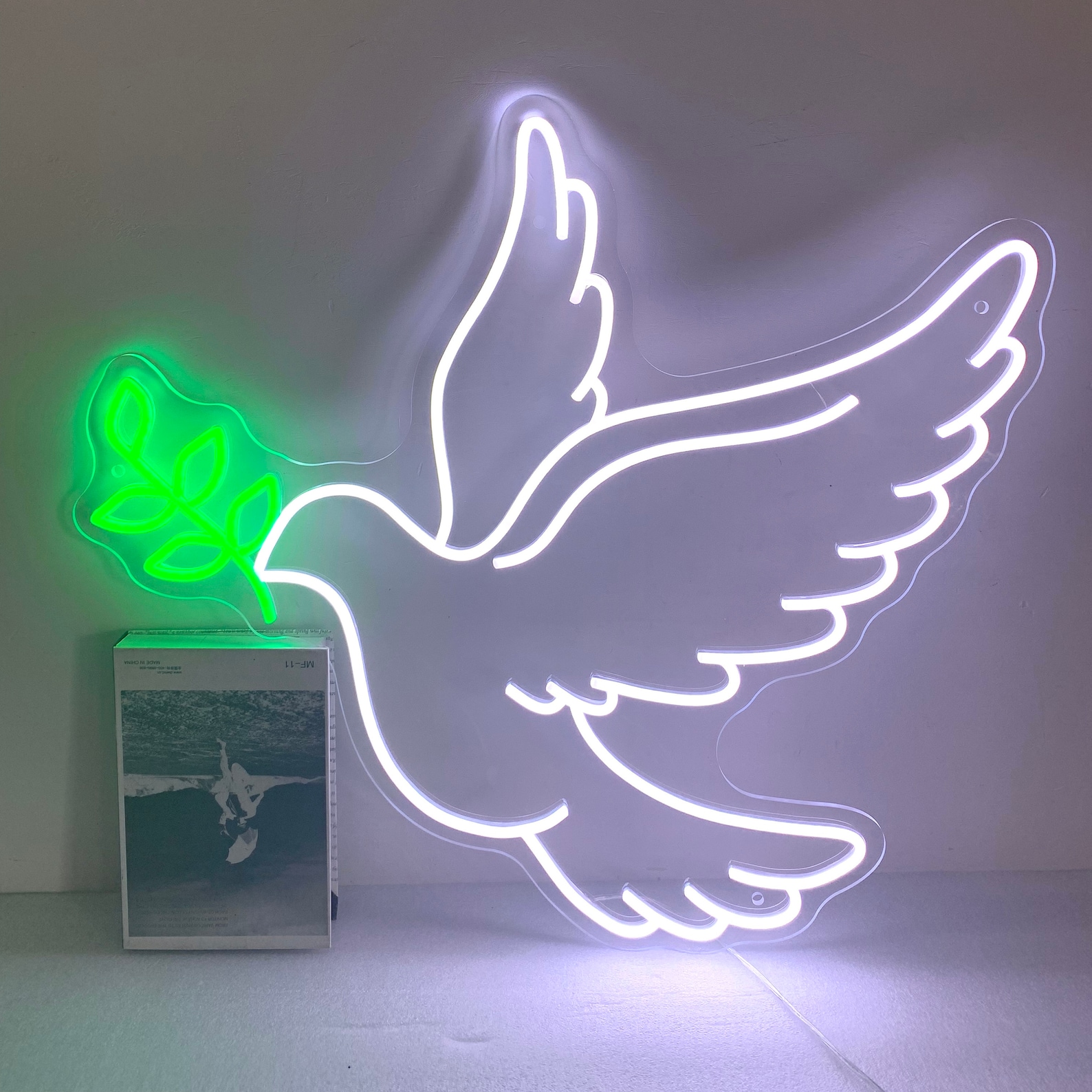 Pigeon Neon Light, Flying Dove Neon Light, Peace Dove, Freedom Dove ...