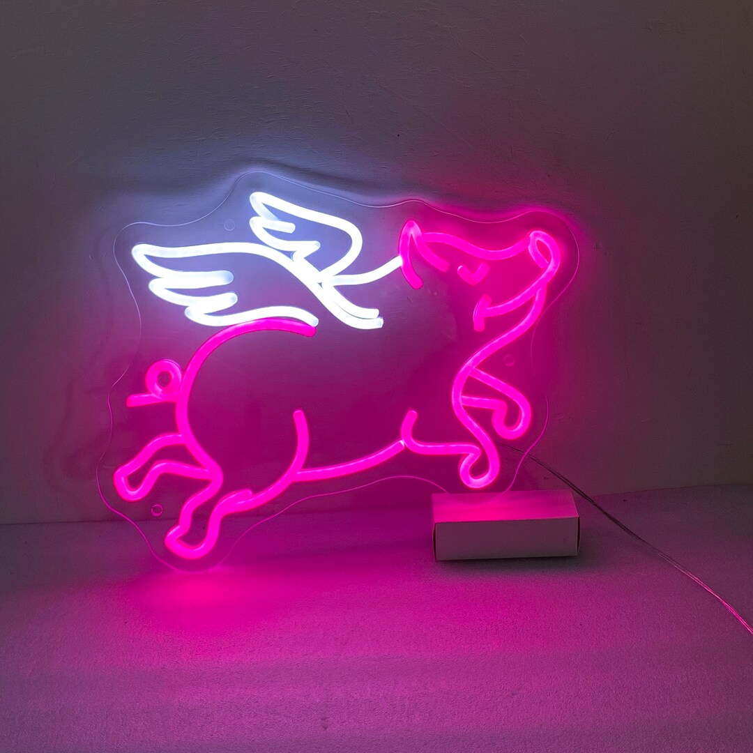 Flying Pig Neon Sign, Farmhouse Pig Decor, Farmhouse Animal Decor, Pig ...