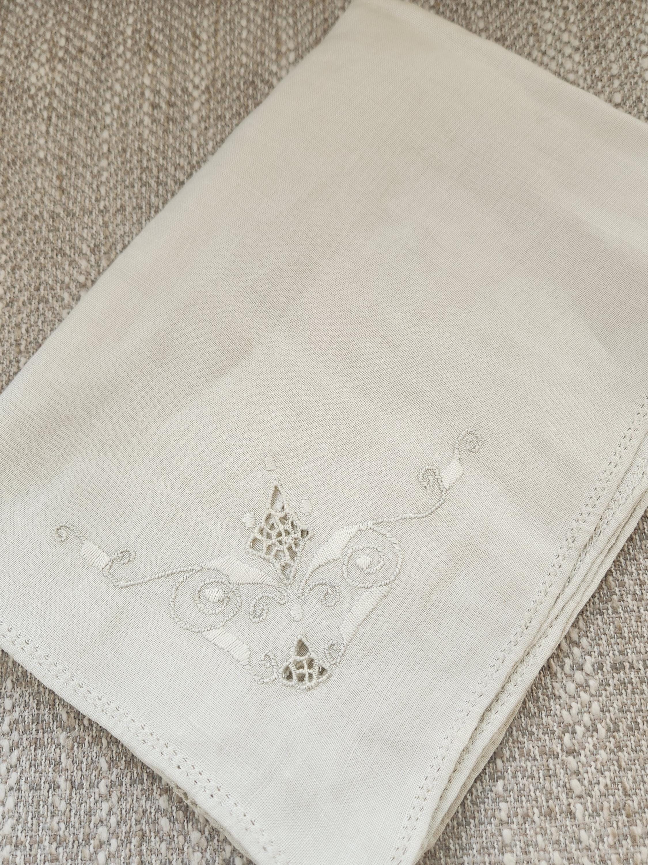 Vintage Beige Cream Embroidered Linen Dresser Runner Scarf - Etsy