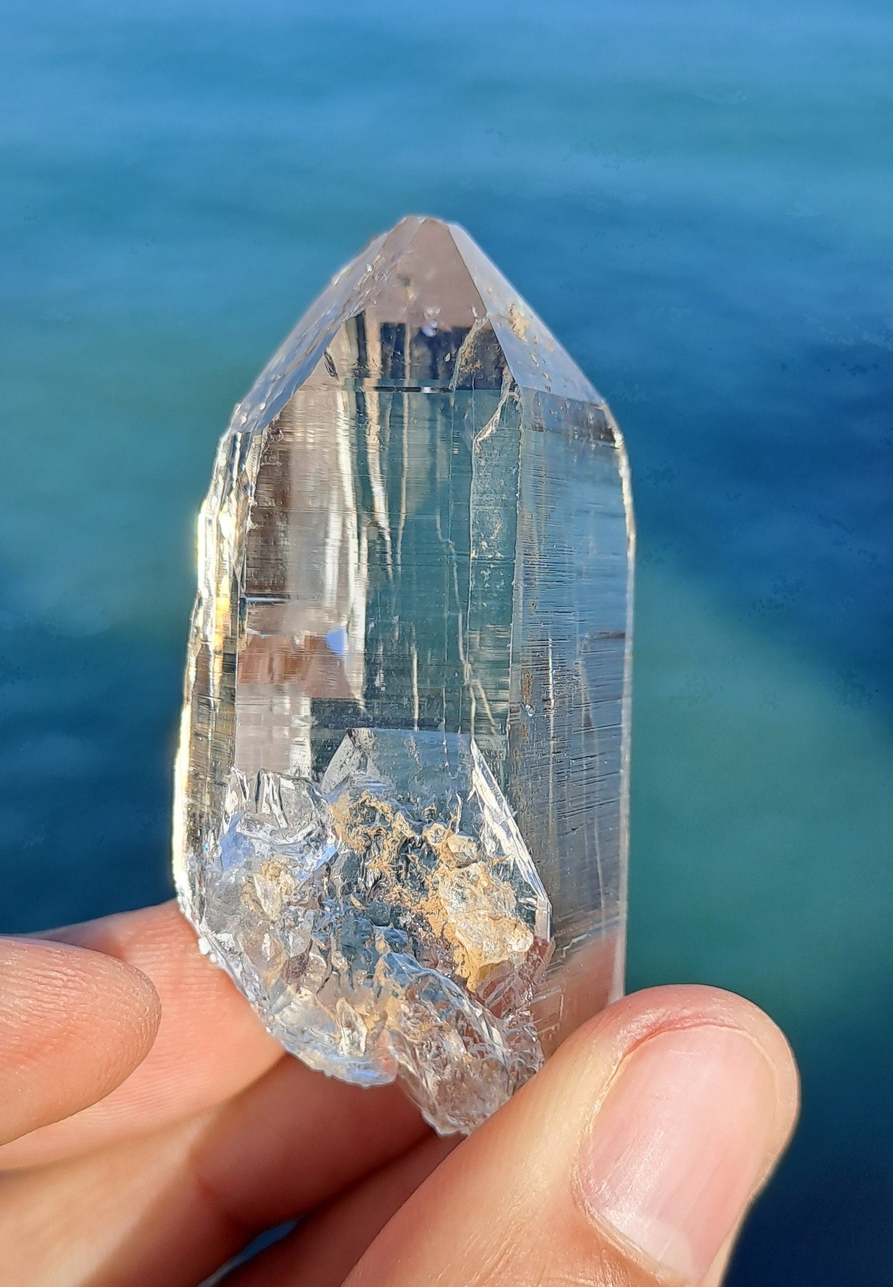 Optical Himalayan Hashupi Cathedral Quartz Crystal Self Healed W ...