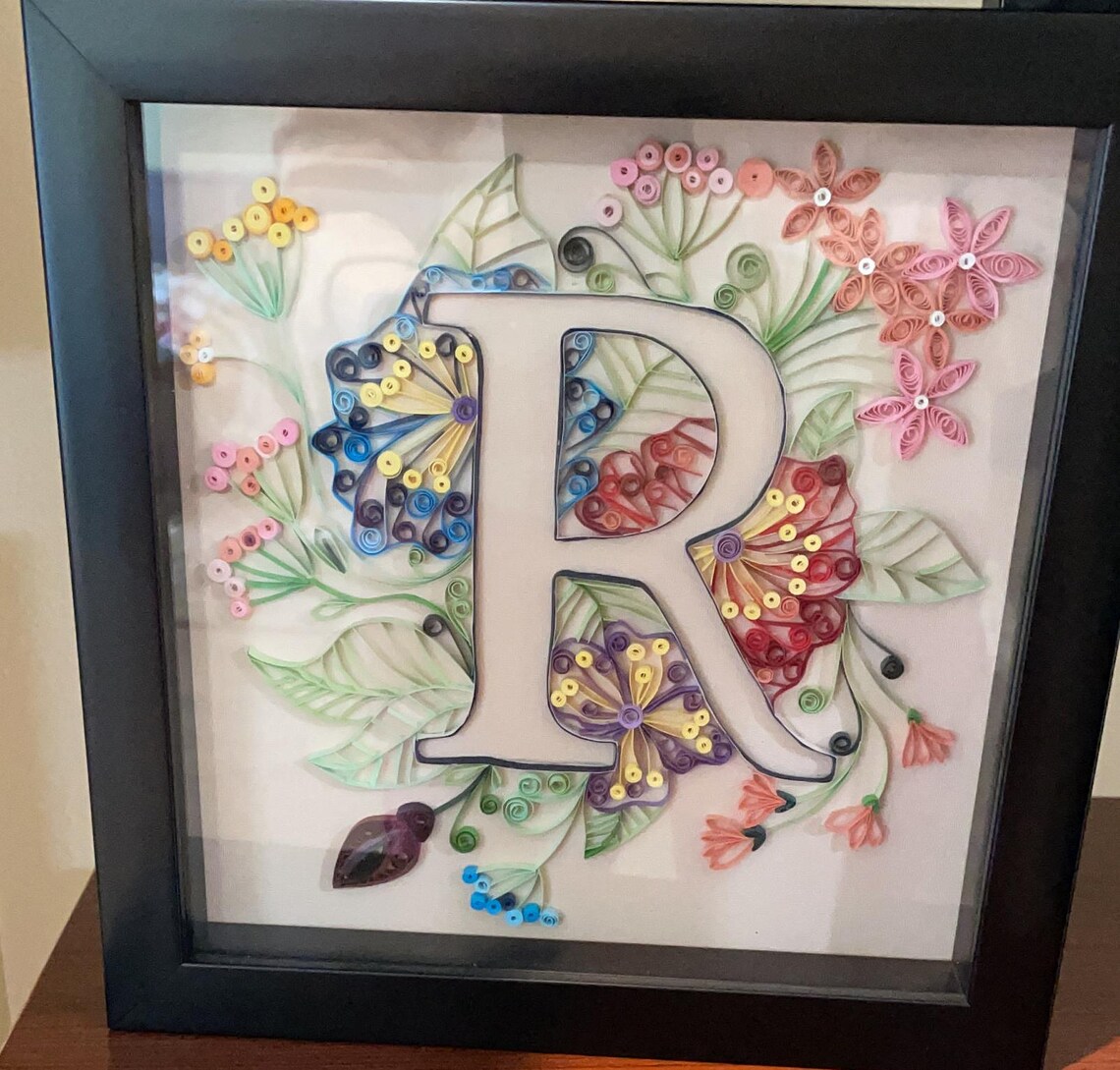 Custom Quilled Monogram, Framed Letter | Personalized Quilling Initial ...
