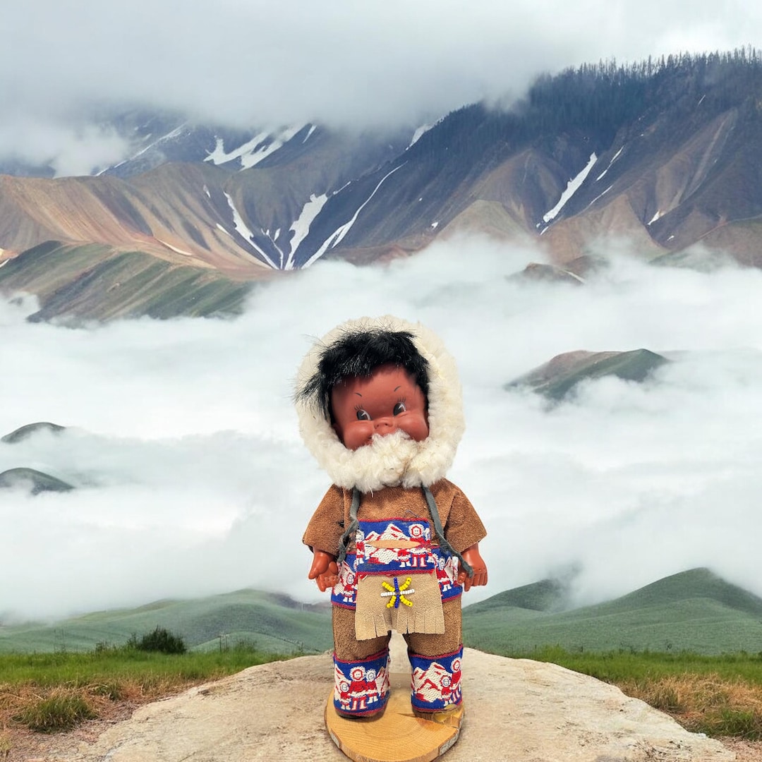 Vintage Native Eskimo Inuit Doll Made in Canada 10.5 With Wooden Base ...