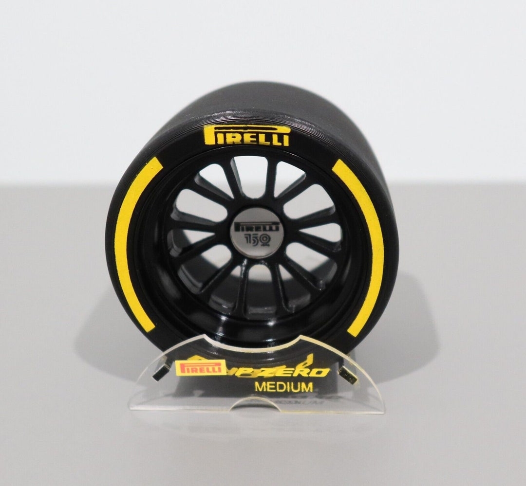 1/5th 2022 P Zero MEDIUM Compound Tyre Display - Etsy UK