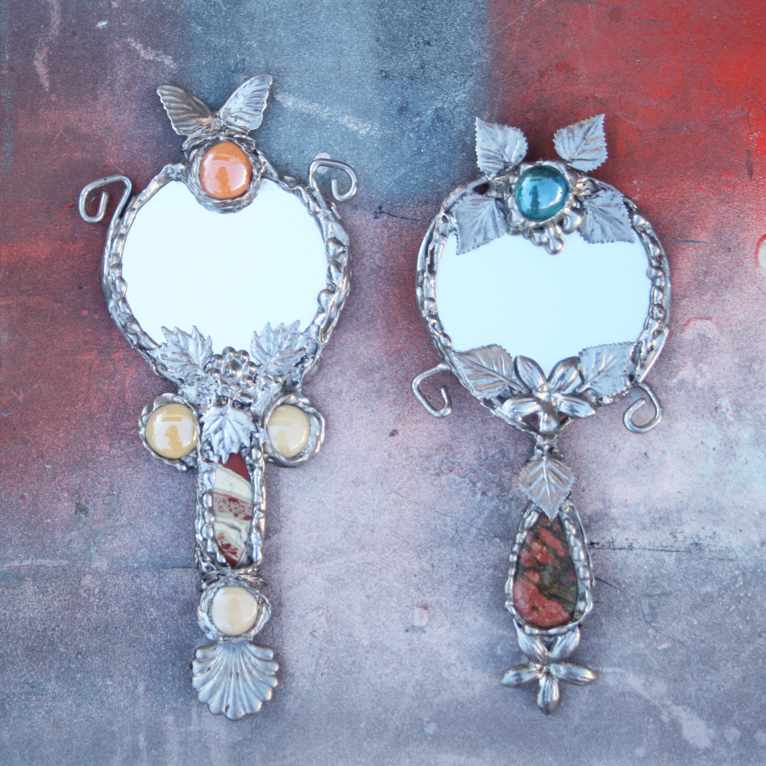 MAGIC MIRROR NO 10/stained Glass Mirror/ Decorative Hand - Etsy