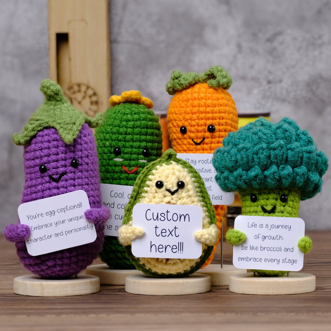 Crochet Positive Vegetable, Cute Crochet Desk Decoration, Carrot ...