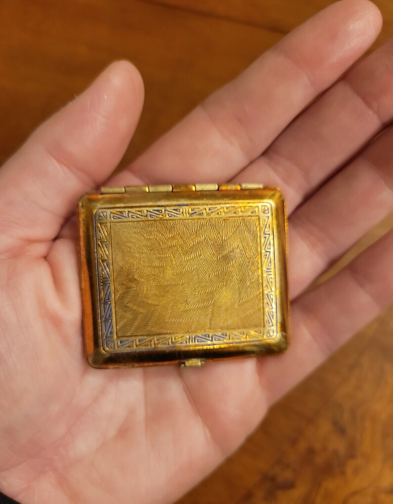 Woodworth Karess 1920's Compact - Etsy