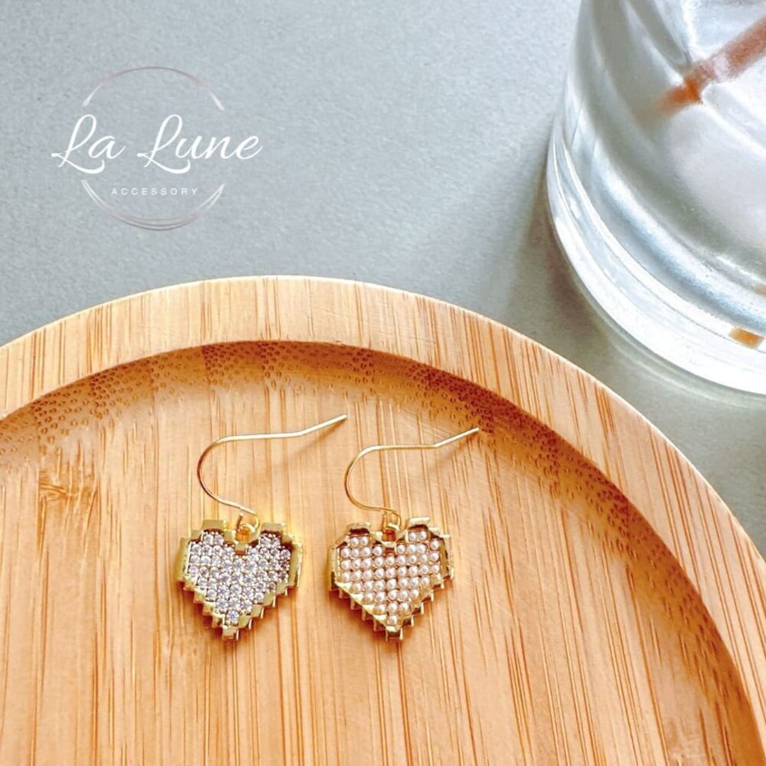 8-bit Pixel Earrings, Heart Earrings, Love Earrings, Mismatched ...