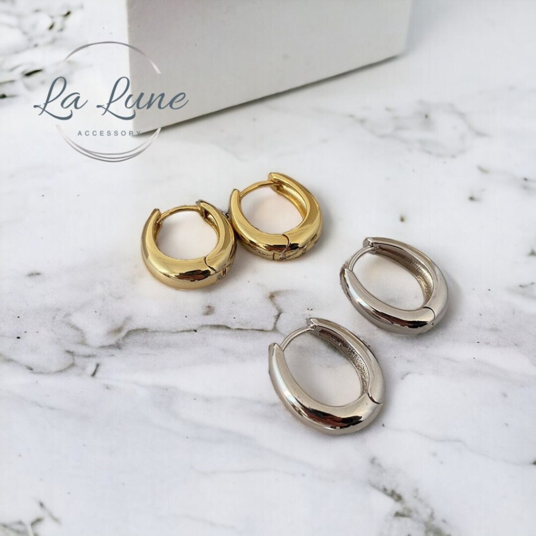 Gold / Silver Oval U Shape Hoop Earrings - Etsy