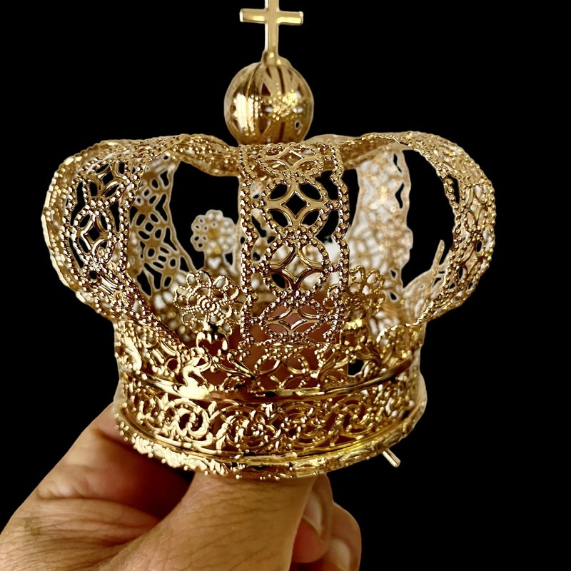 Santos Crown - Etsy UK