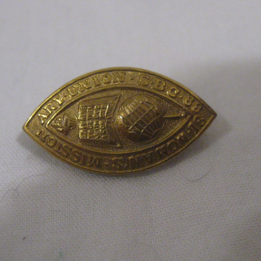 1888 Women's Missionary Union Southern Baptist University SBC Gold Pin ...