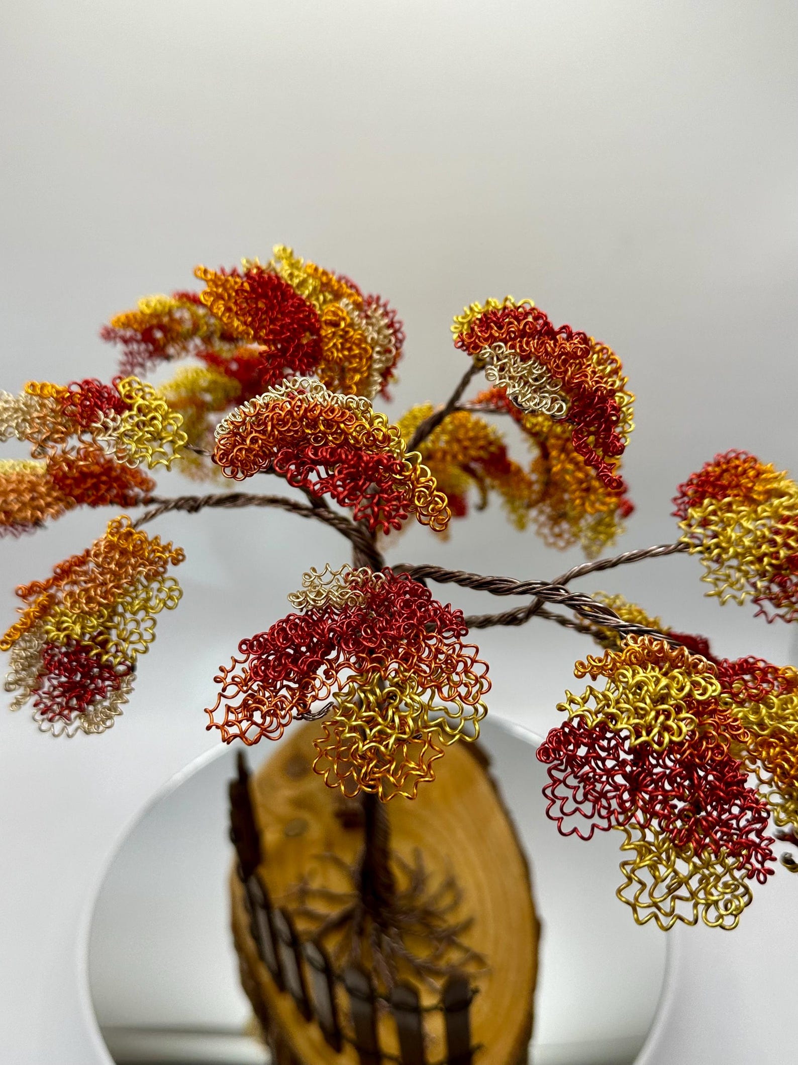 Handmade Wire Bonsai Tree Sculpture: Fall Colors, Wood Slice Decor - Etsy