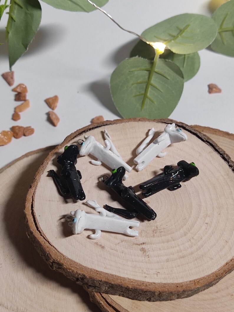 Toothless Dancing Meme Necklace clay - Etsy