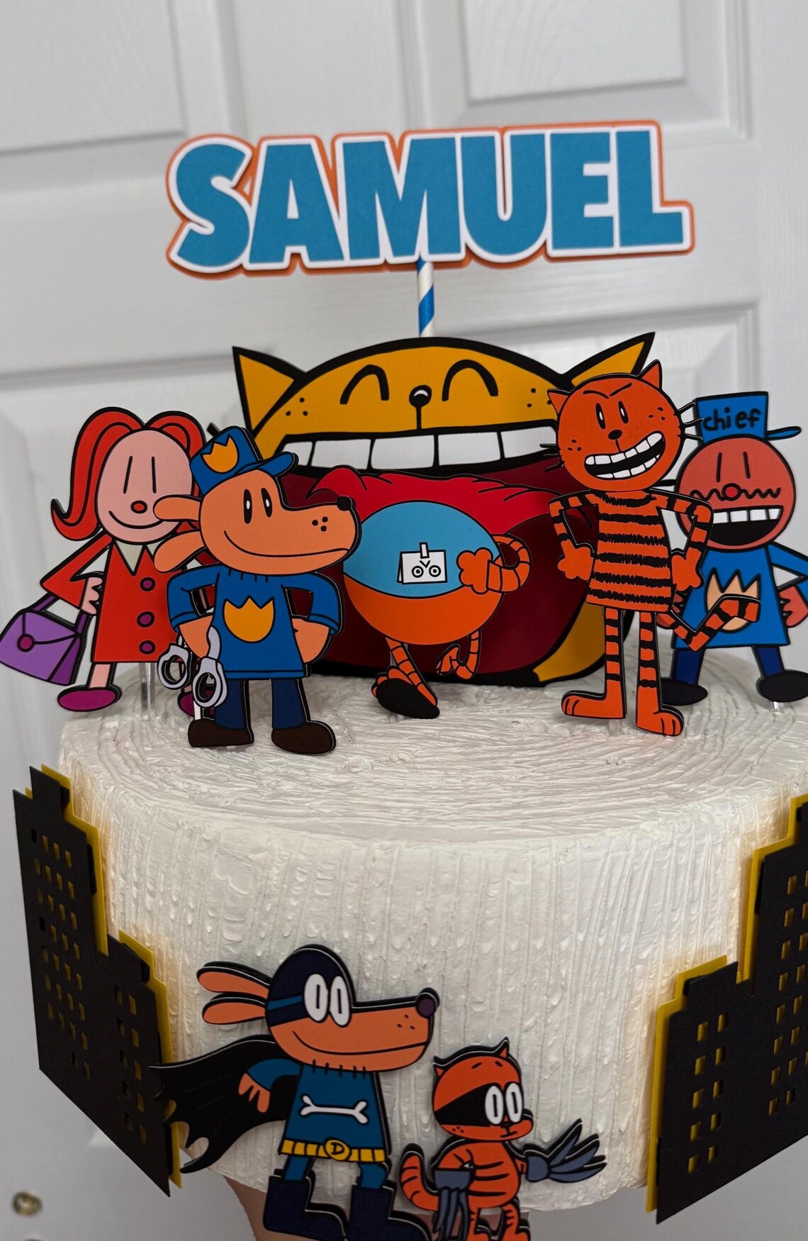 Adorno para tarta de Dogman - Etsy México
