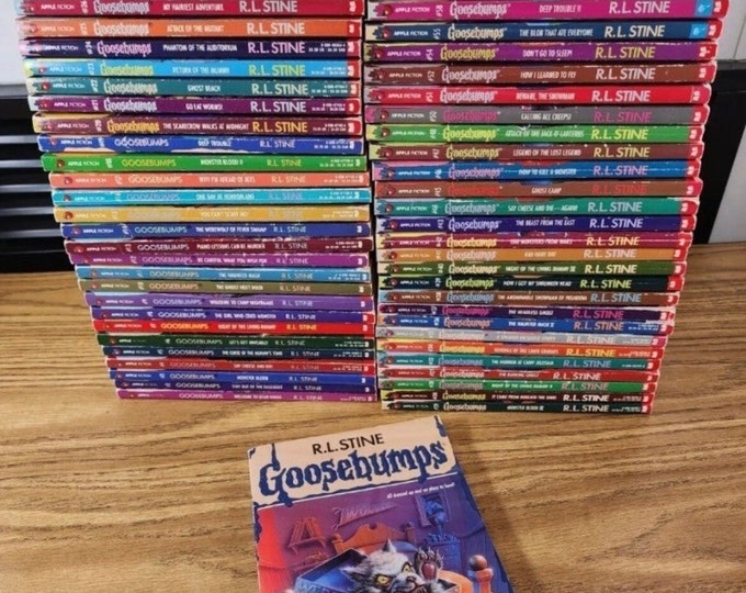 Goosebumps Logo / Bookcase Display / Shelf Display - Etsy UK