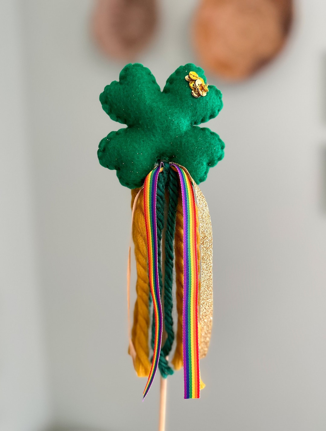 St. Patricks Day Felt Magic Wands Pretend Play Felt Toys Shamrock Wand ...