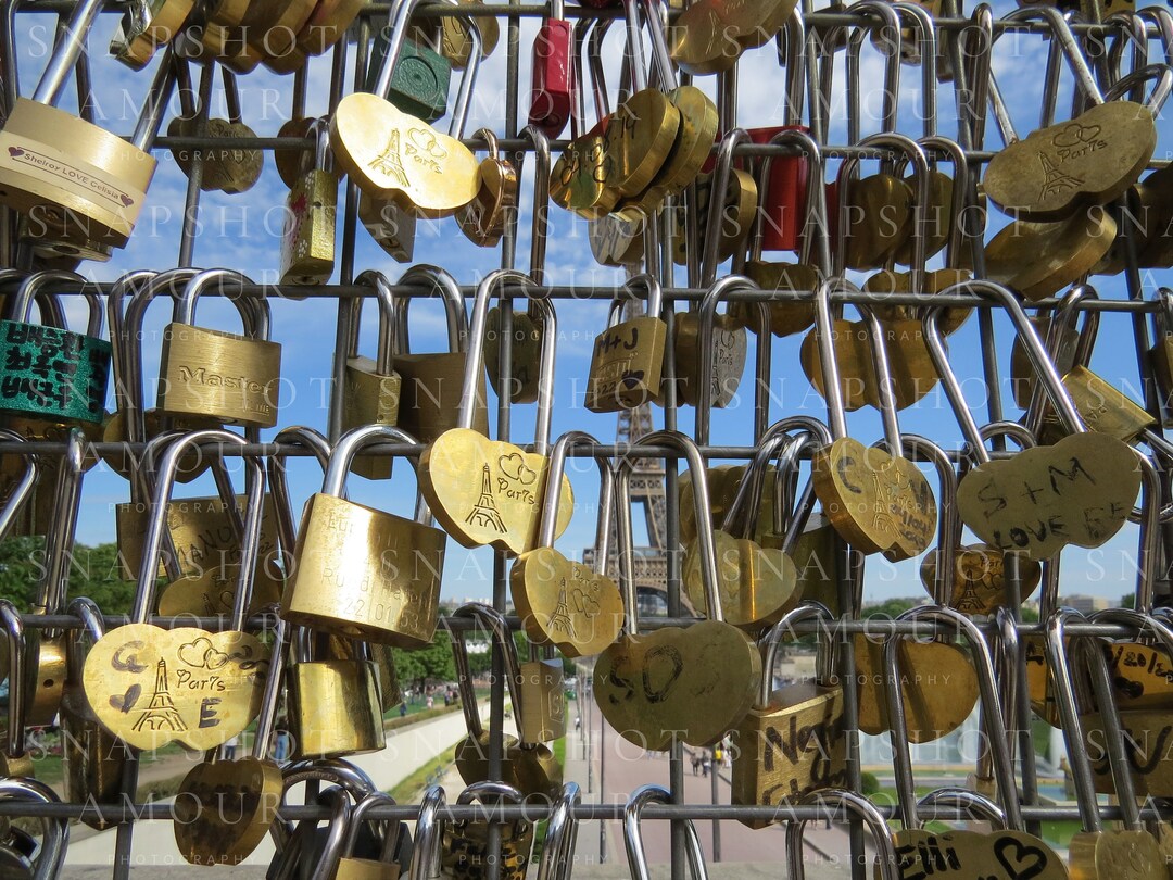 Love Locks With the Eiffel Tower - Etsy