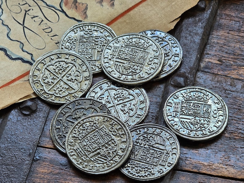 Piece of Eight: Spanish Armada Pirate Treasure Single Coin - Cosplay ...