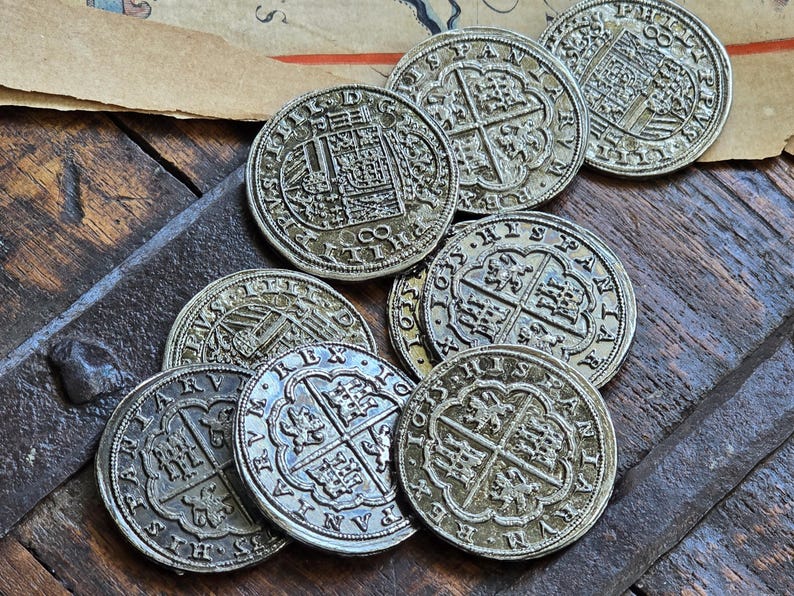 Piece of Eight: Spanish Armada Pirate Treasure Single Coin - Cosplay ...