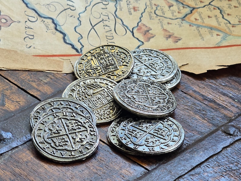 Piece of Eight: Spanish Armada Pirate Treasure Single Coin - Cosplay ...