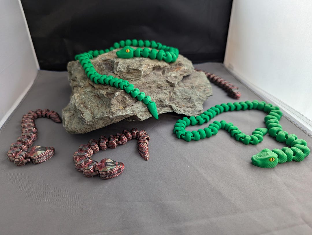 Long Articulated Snek | Pocket Snake | Fidget Toy - Etsy