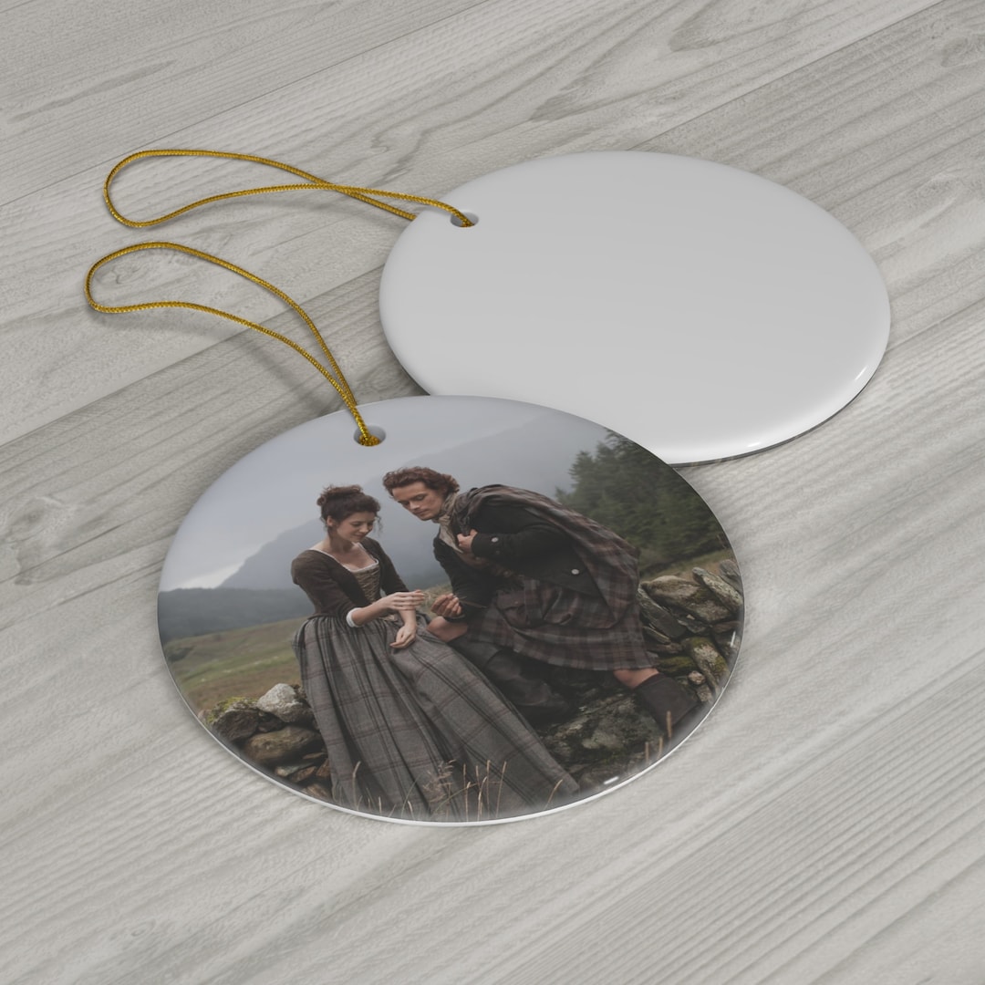 Outlander Inspired Christmas Claire Jamie Ceramic Ornament - Etsy