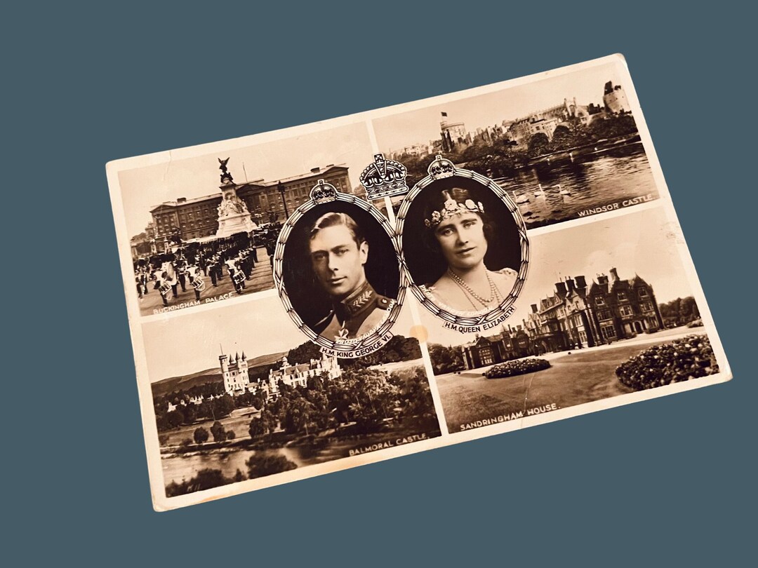 VINTAGE ROYAL FAMILY Photograph Post Card,king George Queen Elizabeth ...