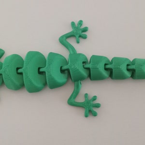 Fidget Lizard Toy 3D Printed - 7inches by 2inches - 10 Grams ...
