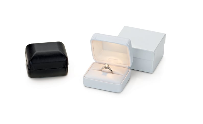 Rectangle Leatherette LED Light up Wedding Engagement Ring Box ...