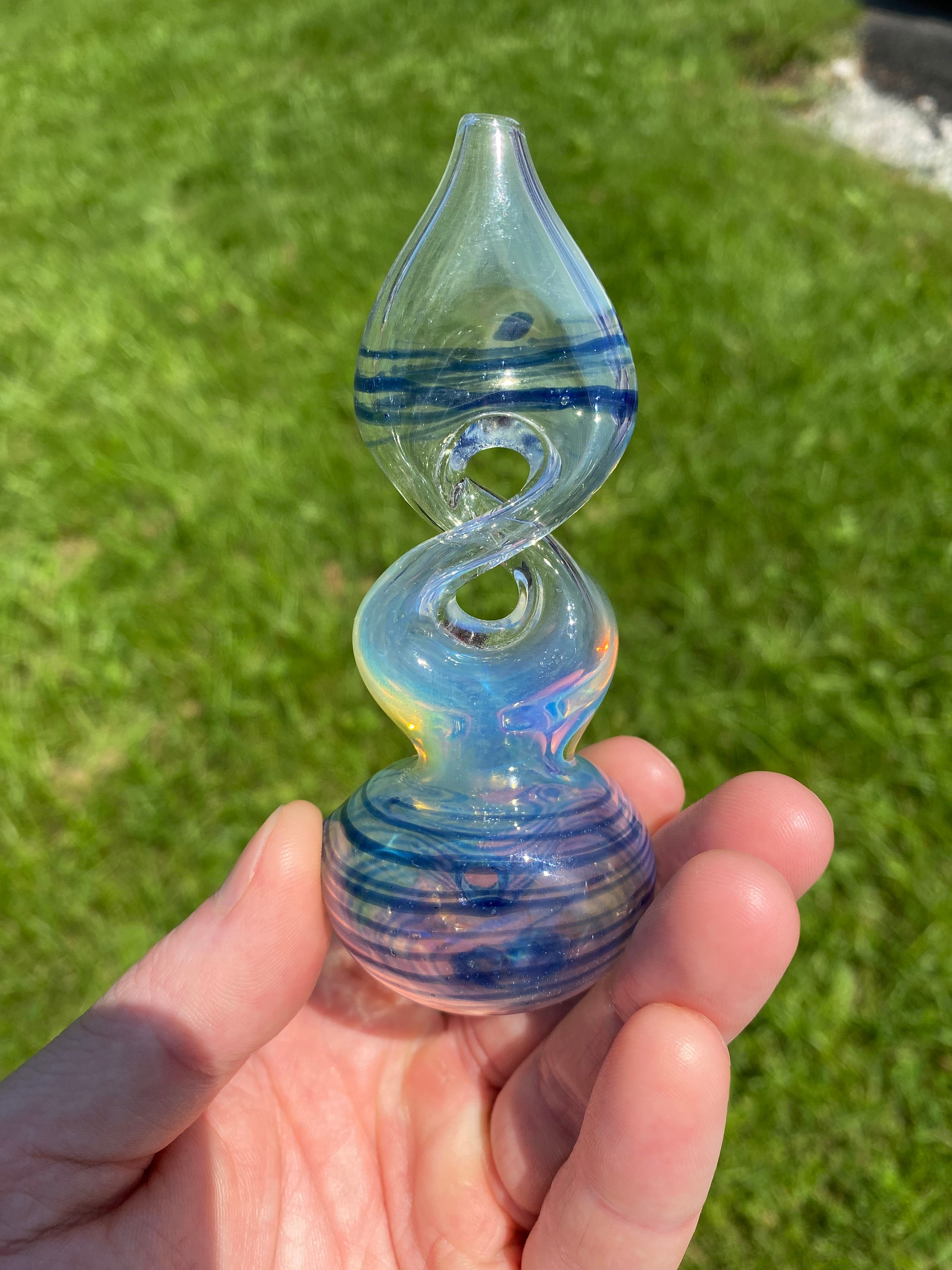 Twisting Glass Pipe Unique Handmade Glass Pipes Pretty Cheap Pipe ...