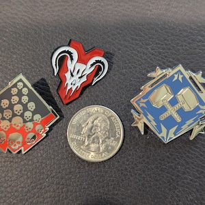 Apex Legend Pins - Apex Predator 4000 Damage and 20 Elimination Badge ...