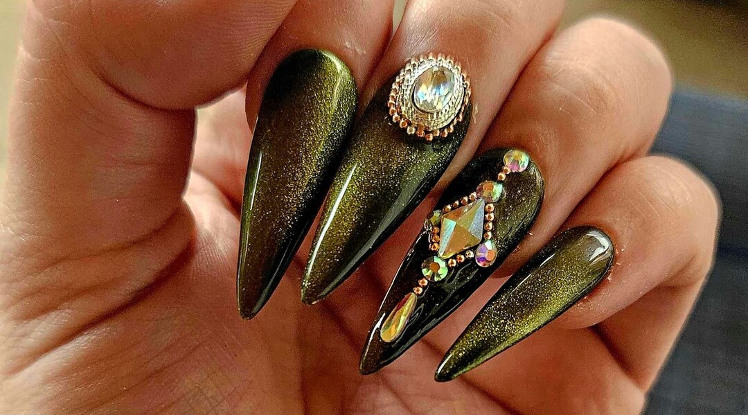 Custom Nail Set Extra Short to Long Length Custom Design Nails Hand ...