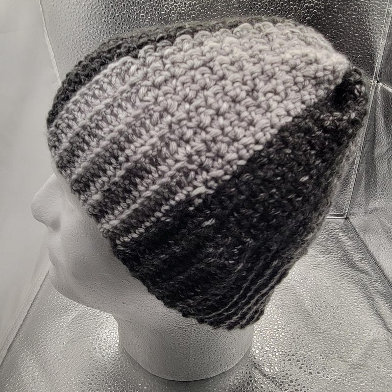Crochet Raiders Beanie - Etsy