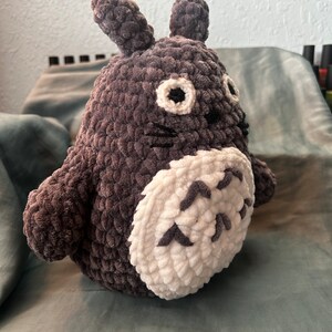 Crochet Amigurumi Totoro Plush, Studio Ghibli Totoro Plush, 9” Totoro ...