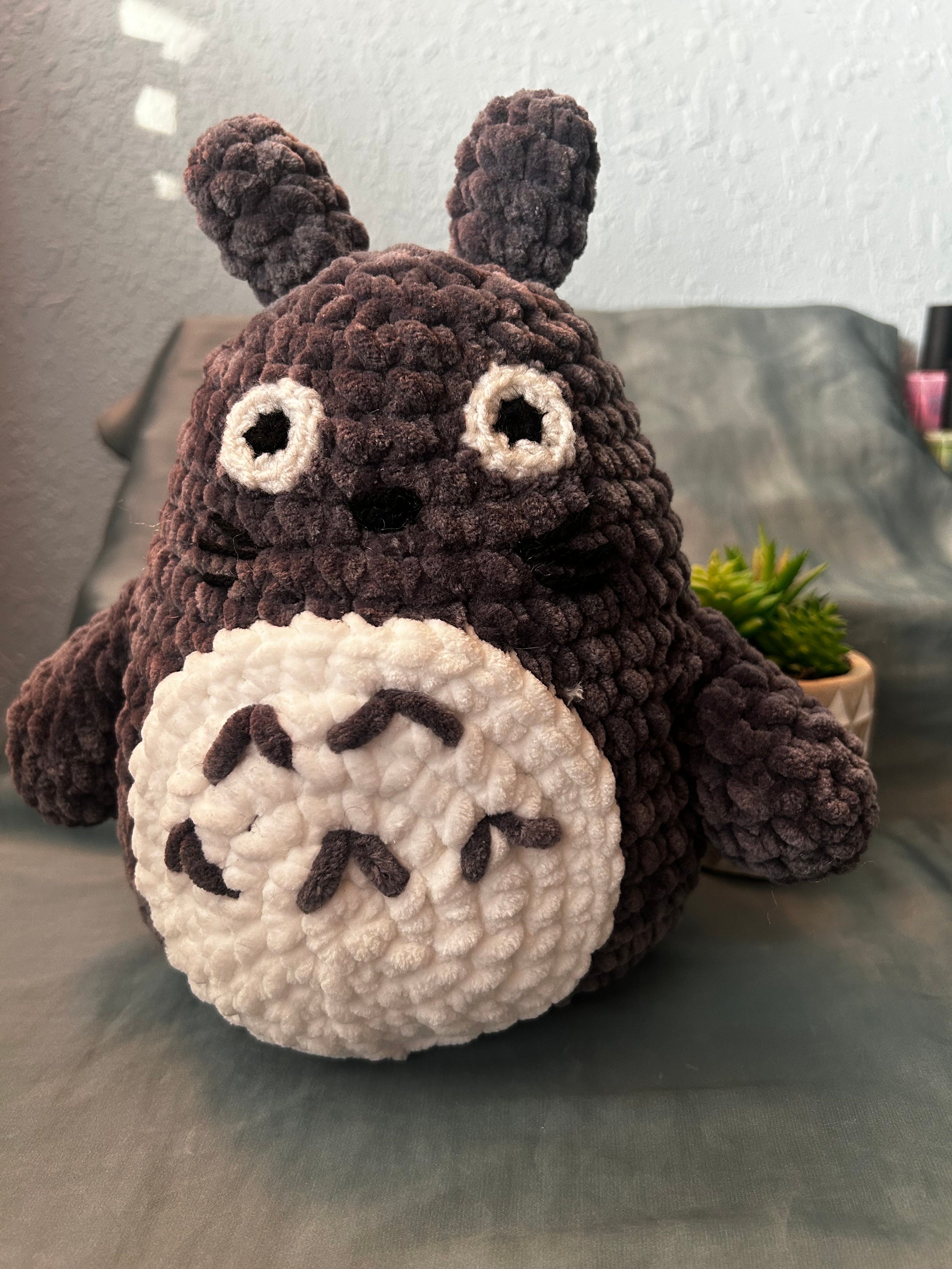 Crochet Amigurumi Totoro Plush, Studio Ghibli Totoro Plush, 9” Totoro ...