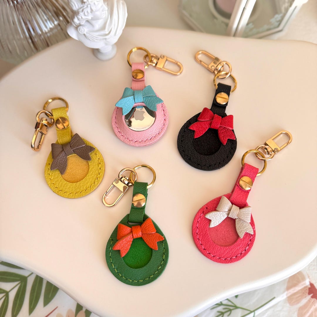 Handmade Leather AirTag Keychain With Bow, Goatskin Apple AirTag Case ...