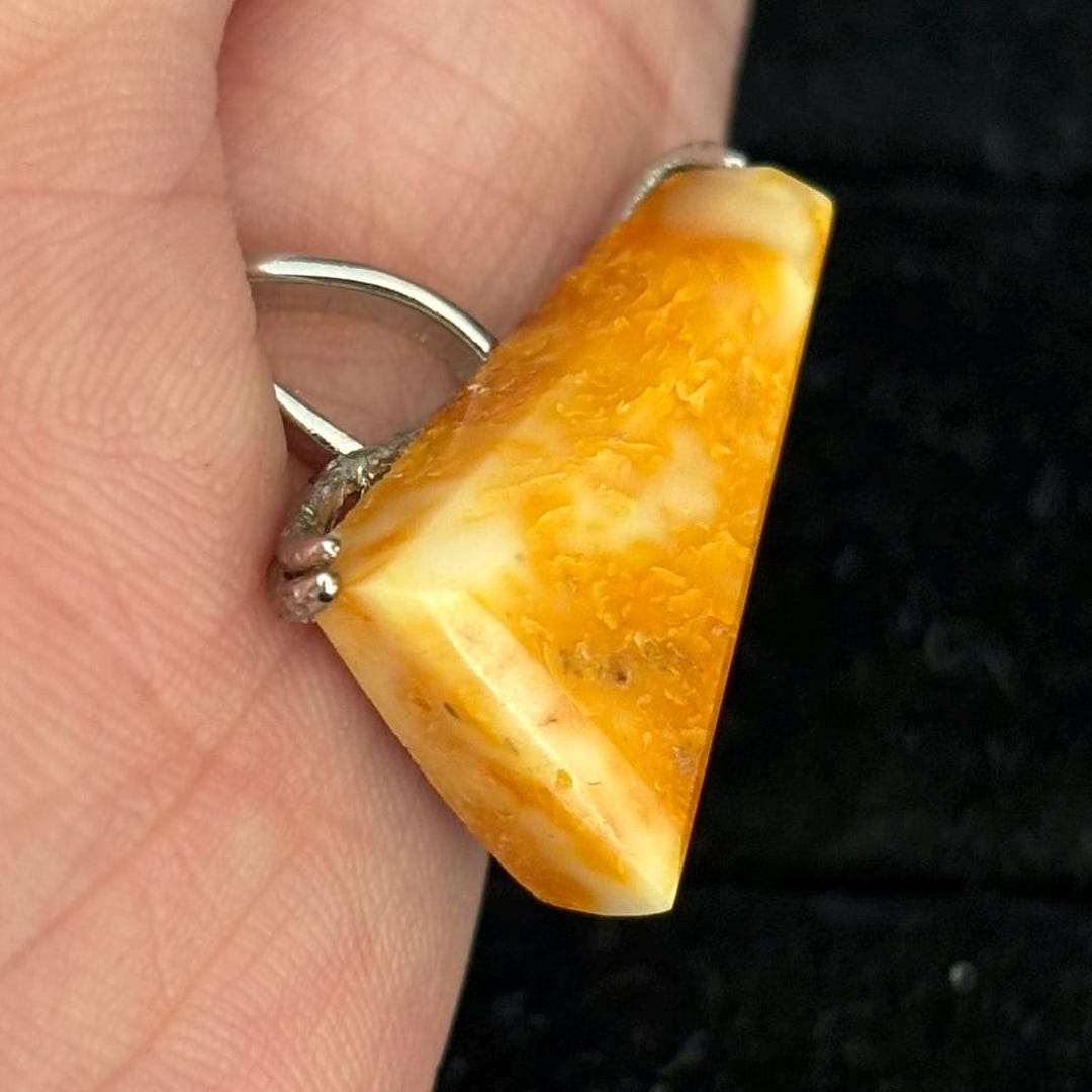 Egg Yolk Natural Baltic Amber Triangle 925 Sterling Silver Ring Vintage ...