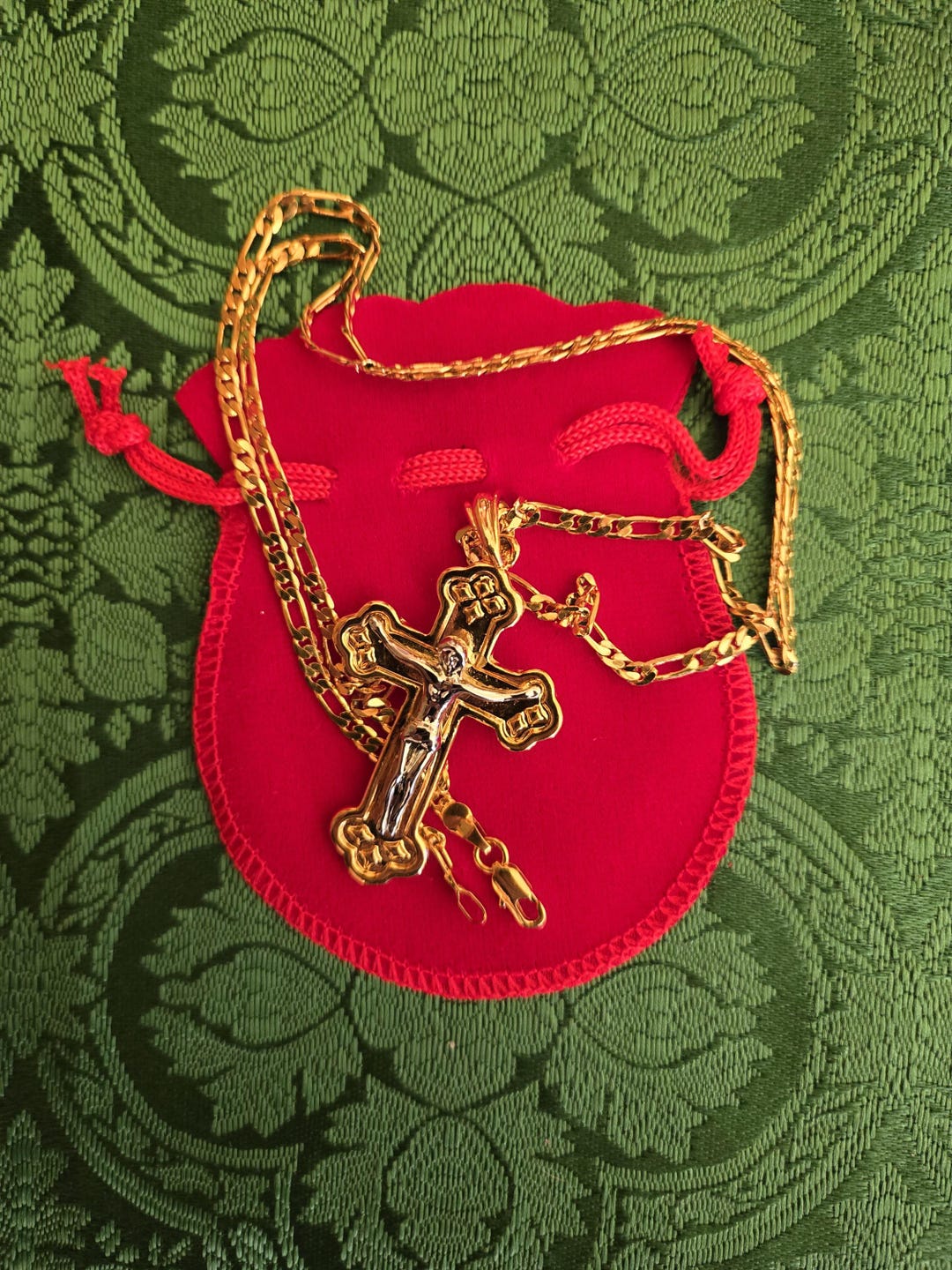 Crucifix With Chain. - Etsy