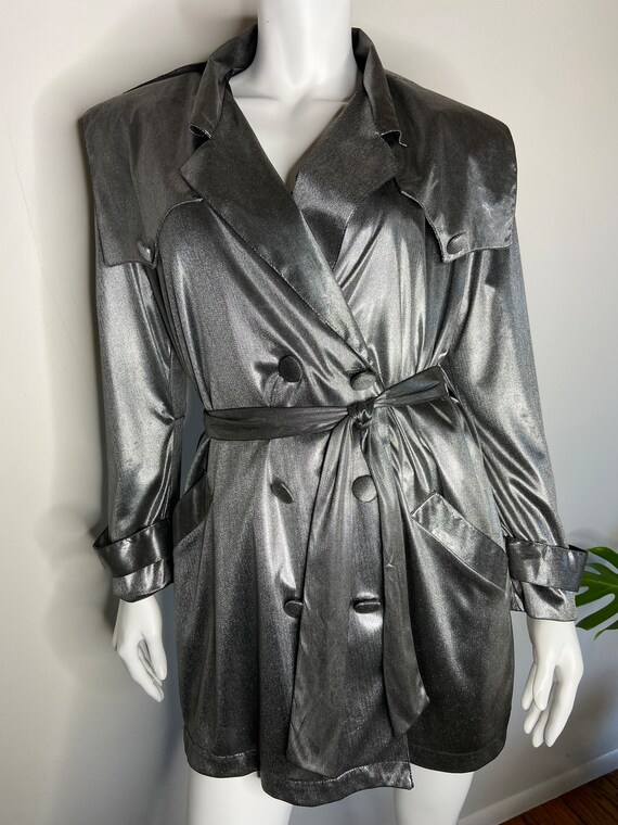 Metallic Silver Belted Collared Trench Coat | 80s Vin… - Gem