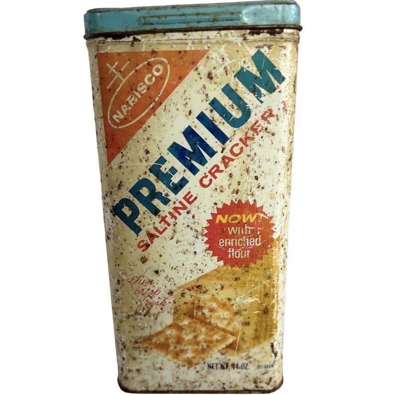 Vintage 1960s Distressed Nabisco Premium Saltine Crackers 14 Oz Metal ...