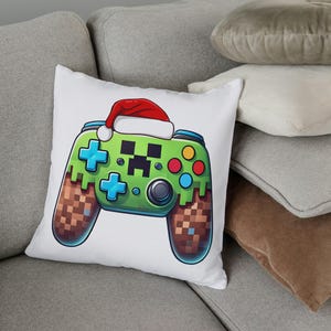 Christmas Gamer Png: Santa Hat Pixel Art (digital Download) - Etsy