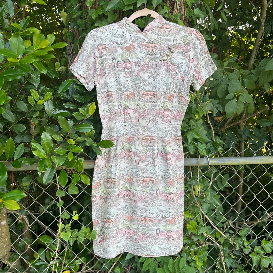 Vintage 1960’s Pale Pink Qipao Dress by Fashion From Orient - Etsy