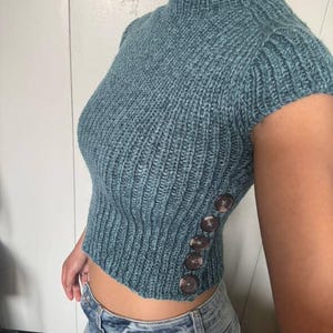 Rome Ribbed Top Knitting Pattern | With Sleeve Options - Etsy