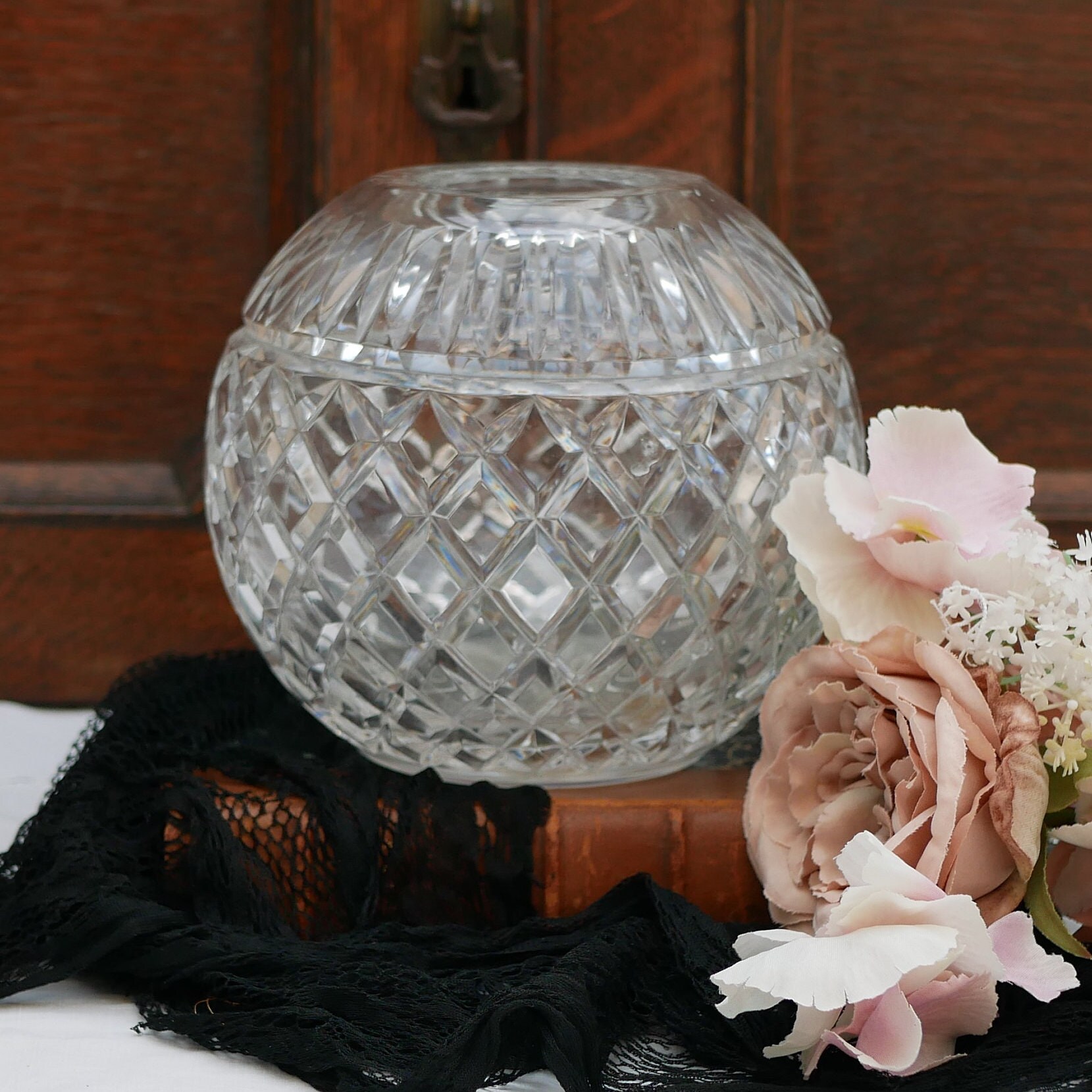 Round Vintage Crystal Cut Glass Vase Flower Vase Decorative Glass ...