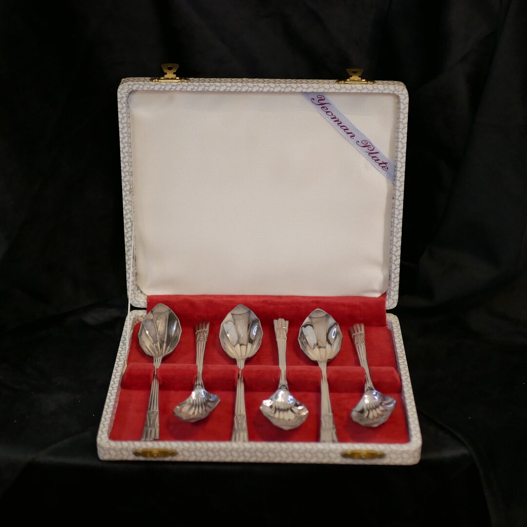 Yeoman Plate Vintage Boxed Set of 6 English Silver Plated Grapefruit ...