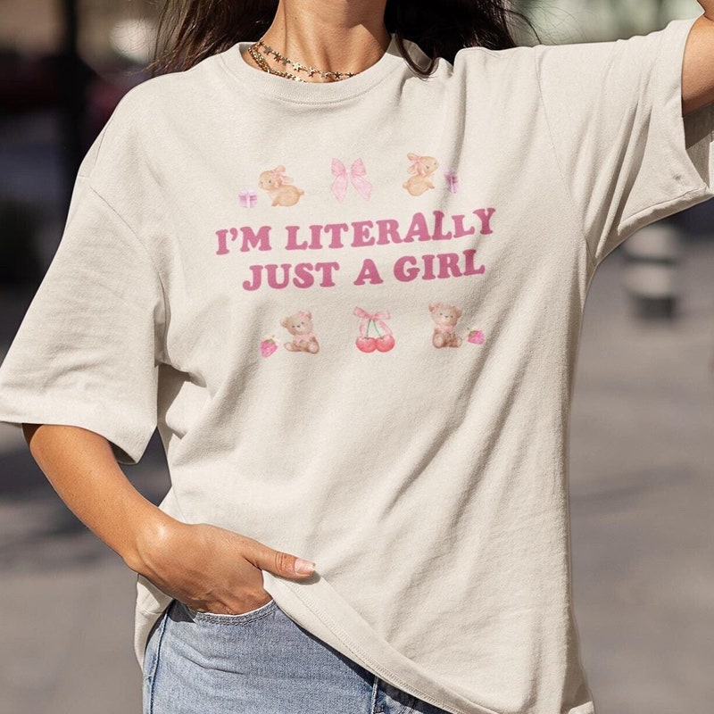 Cute Girly Gifts for Women - 60+ Gift Ideas for 2025