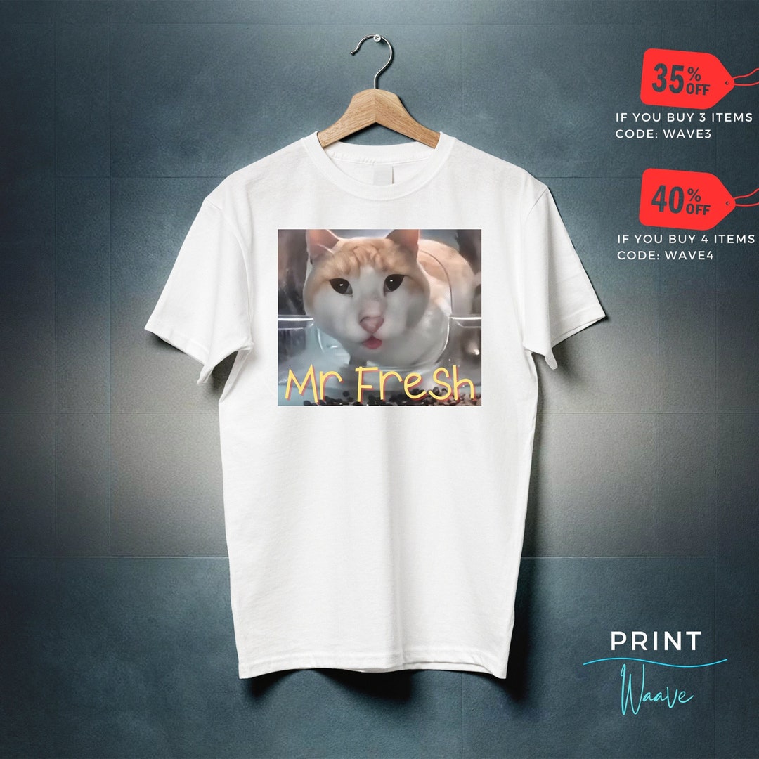 Mr Fresh Meme Shirt Orange Cat Eating, Side Eye Funny Meme Cat Staring ...