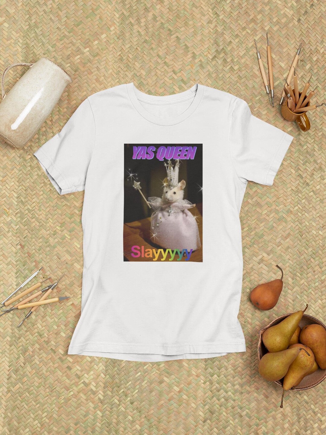 Yas Queen Slay Funny Rat Princess Meme, Cute Nostalgia Y2k Genz Possum ...