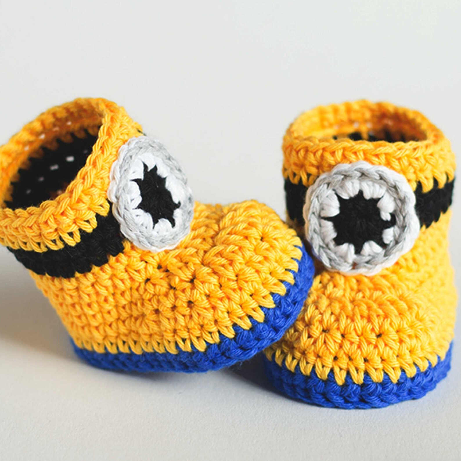 Minion Crochet Baby Booties, Handmade Woolen Shoe for Newborn Soft Footwear, Toddler Gift, Baby ...