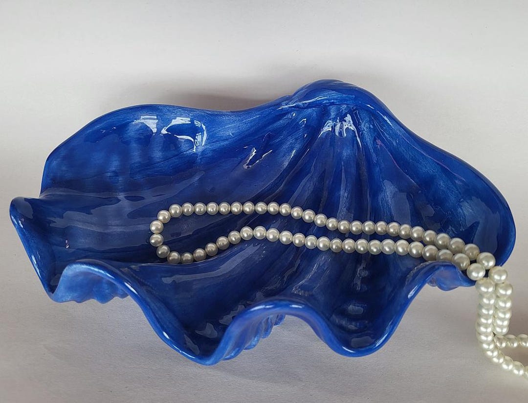 Gorgeous Ceramic Clam Shell Bowl Beautiful Blue Color - Etsy